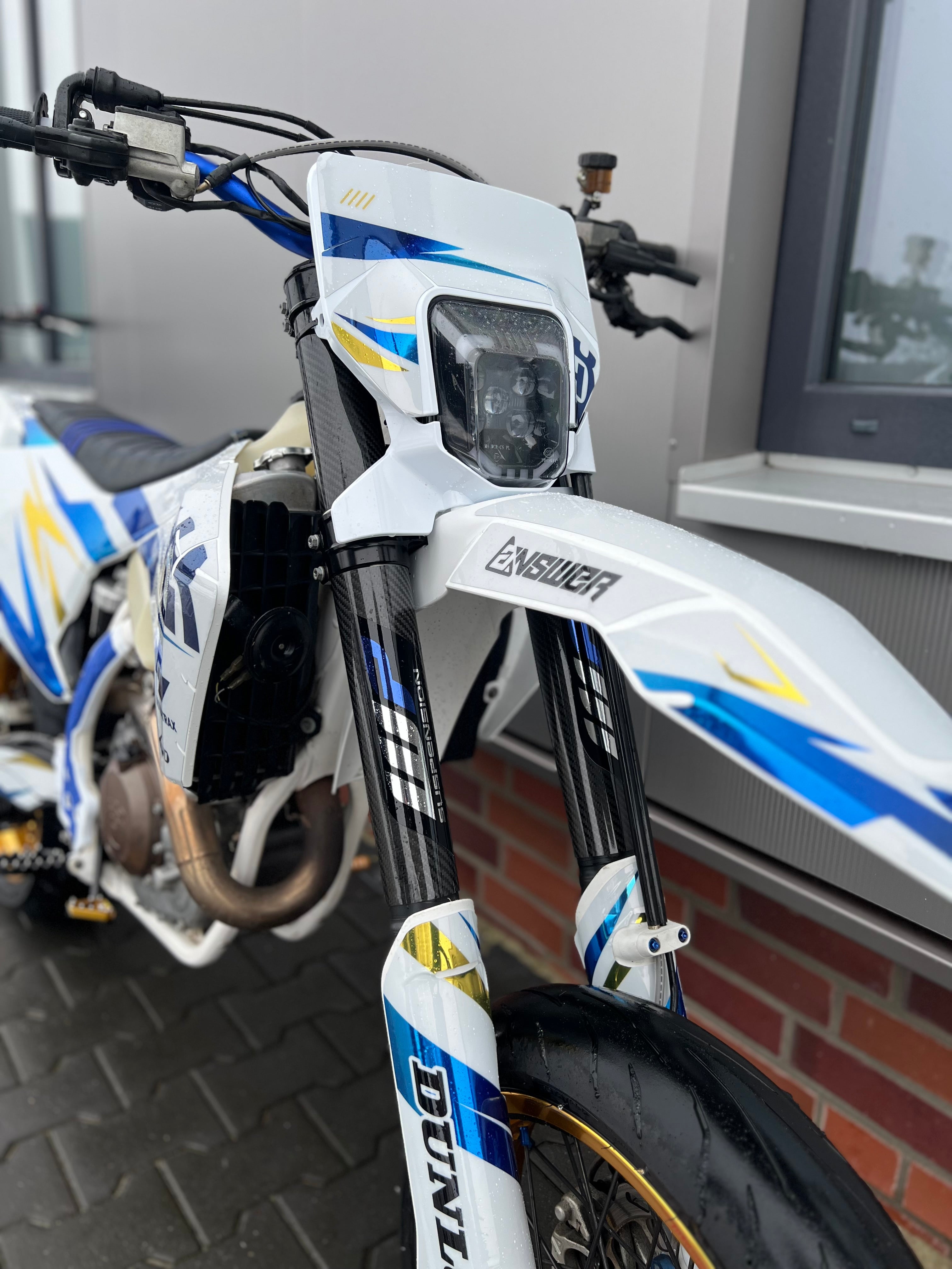Decals & Stickers – Novatrax Racing